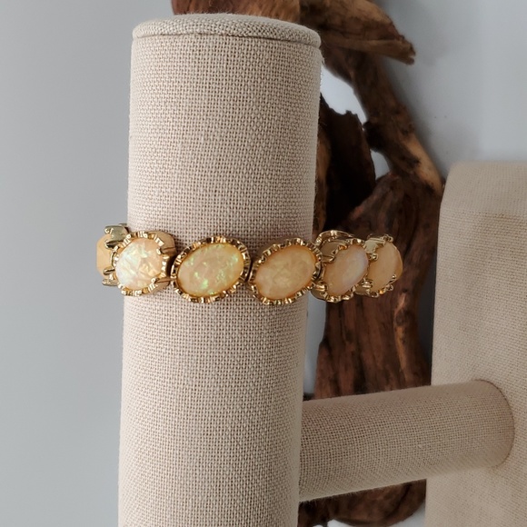 Boutique | Jewelry | Vintage Stone Stretch Bracelet Set In Gold | Poshmark